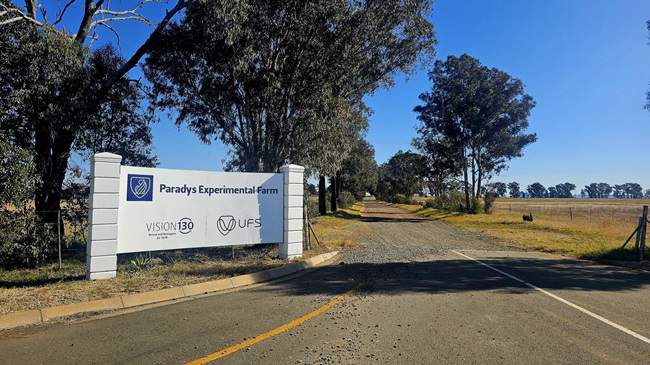UV het planne om veeartse op te lei | Landbou