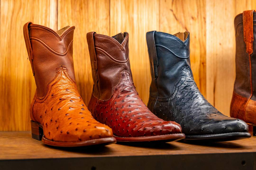 Cowboy-stewels voel druk van volstruistariewe | Landbou
