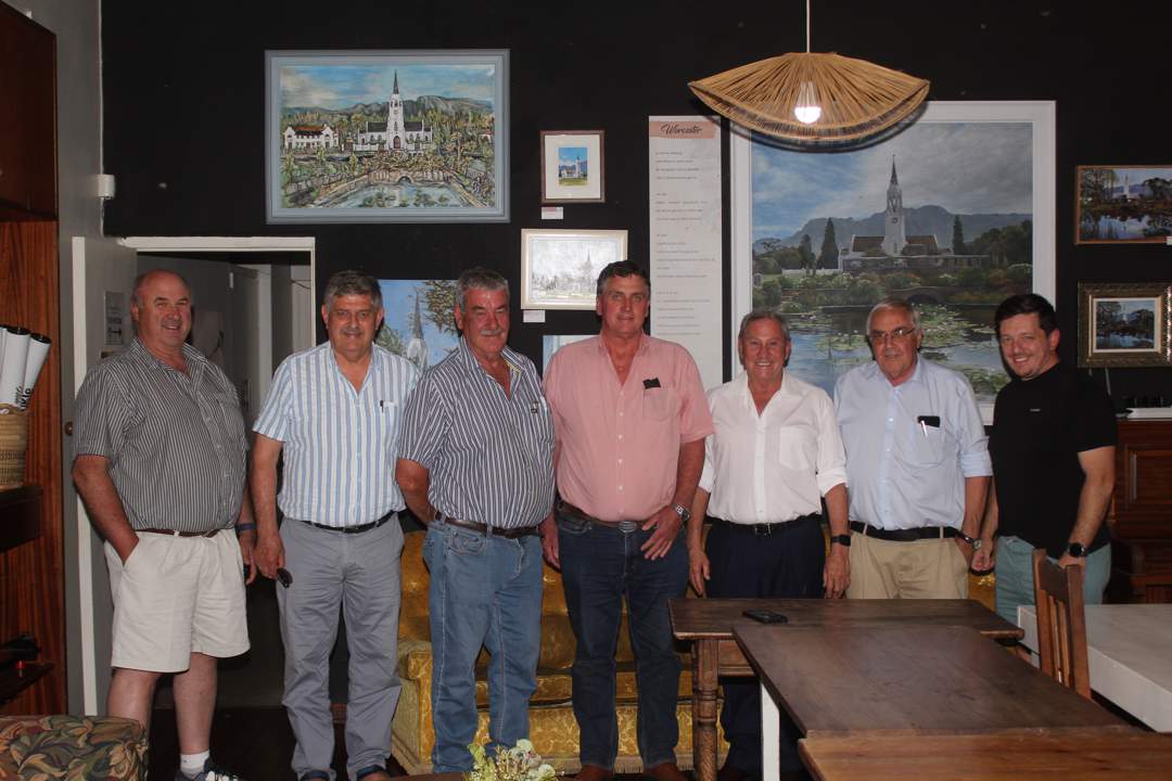 Landbouskrywers vereer boere en landboukundiges | Landbou