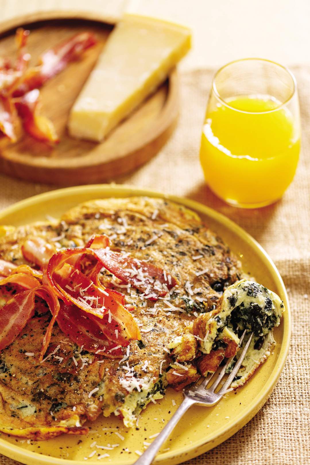Eiers vir Paasontbyt: Spinasie-pofomelet | Landbou